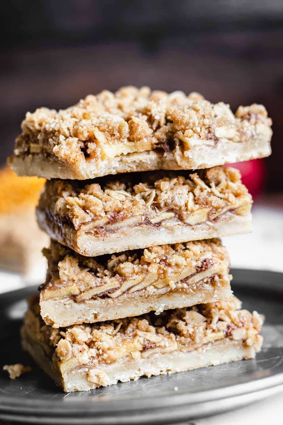 Apple Crumble Bars – The Cozy Plum