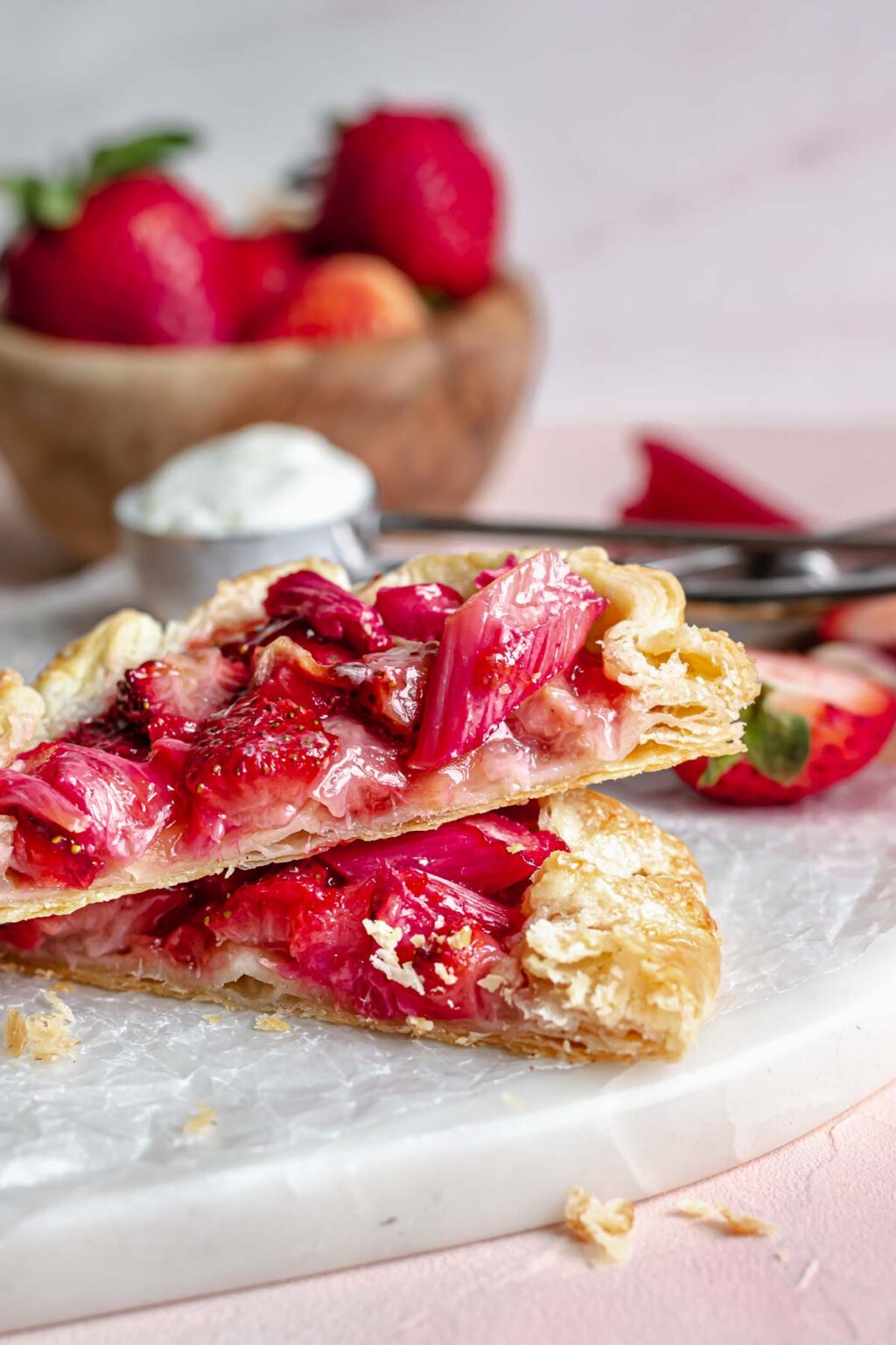 Mini Strawberry Rhubarb Galettes – The Cozy Plum