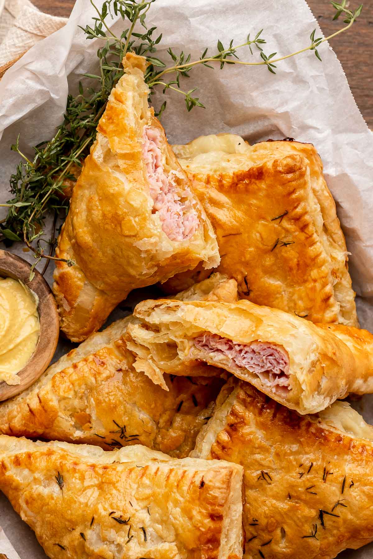 Flaky Ham and Cheese Puff Pastry – The Cozy Plum