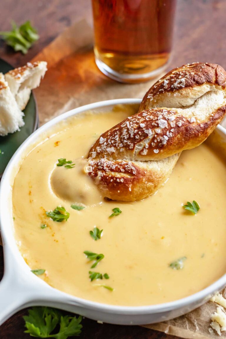 Soft Pretzels and Beer Cheese Dip – The Cozy Plum