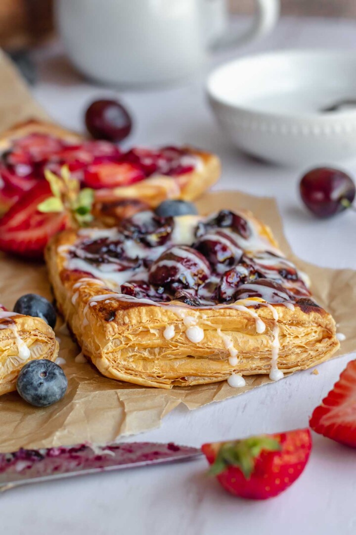 Fruit and Cream Cheese Puff Pastry Danish – The Cozy Plum
