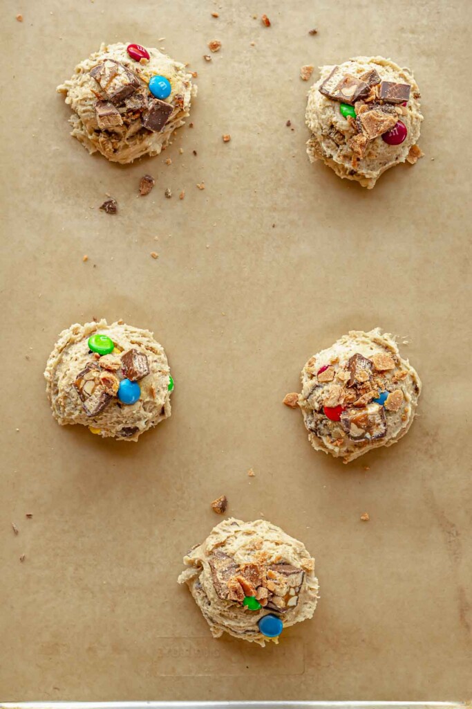 Leftover Halloween Candy Cookies – The Cozy Plum