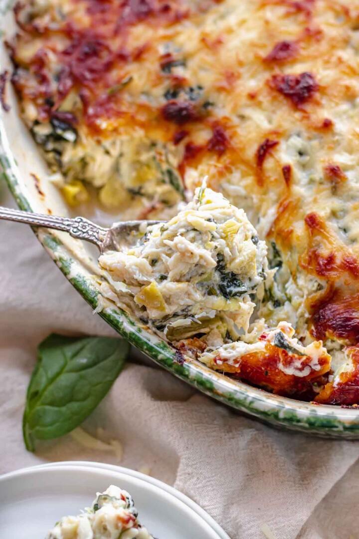 Hot Crab Spinach Artichoke Dip – The Cozy Plum