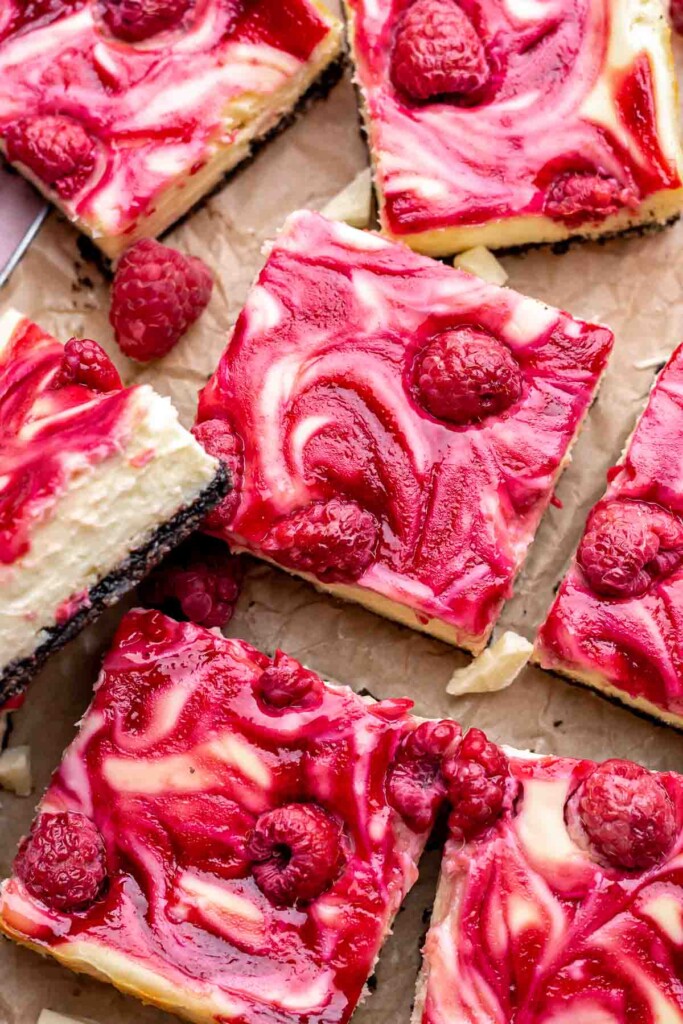 White Chocolate Raspberry Cheesecake Bars – The Cozy Plum